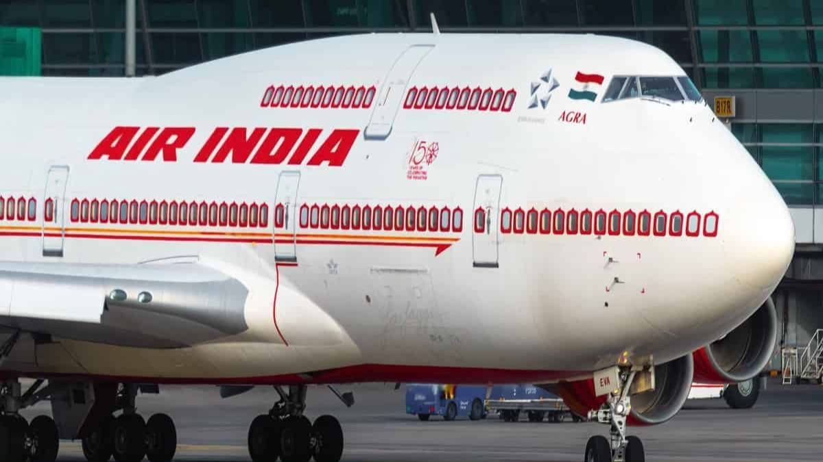 Read Air India ki Karwai - Apne Hi Staff Ko Termination Letter Issue ...